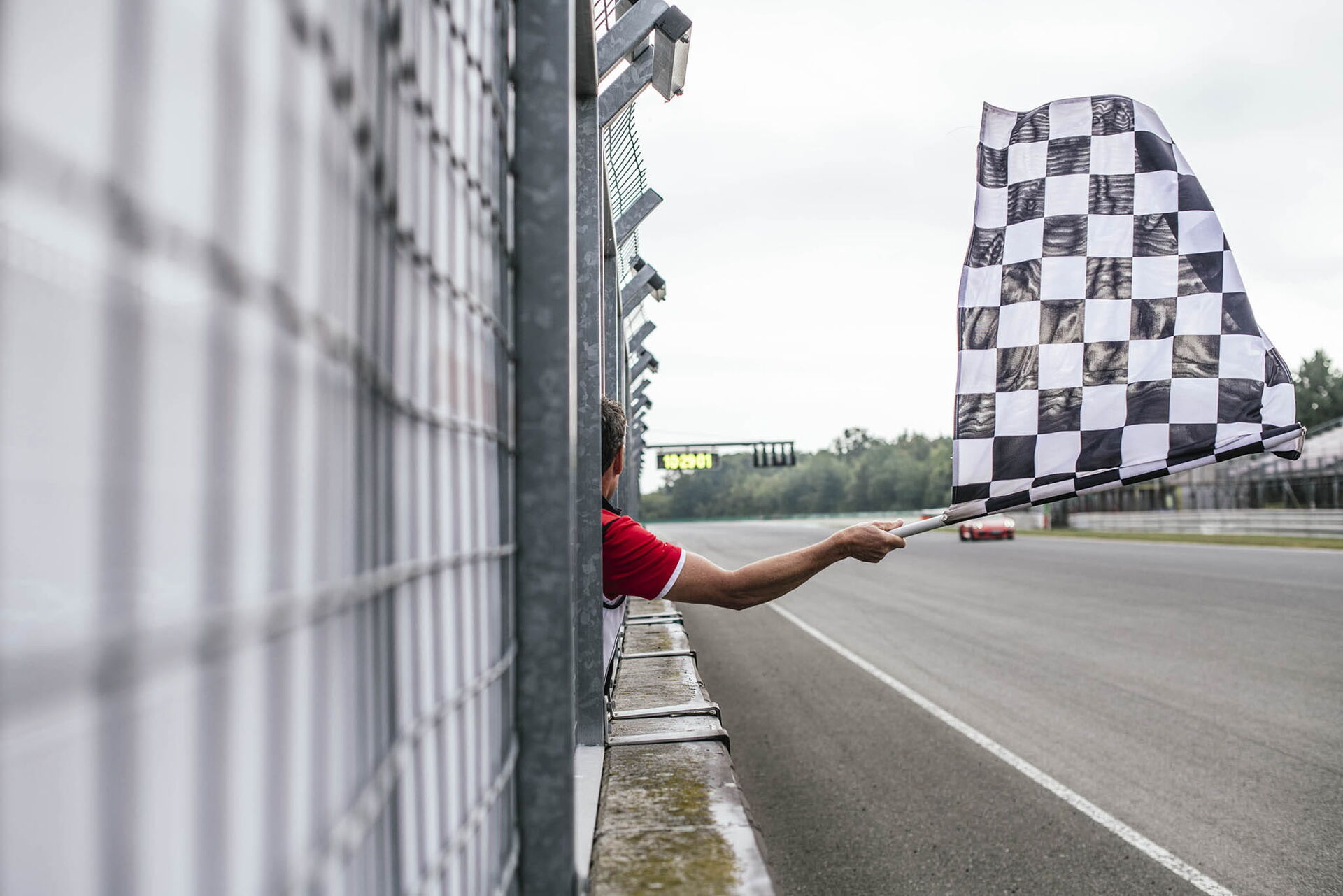 Master Training - Porsche Track Experience - Porsche Experience ...