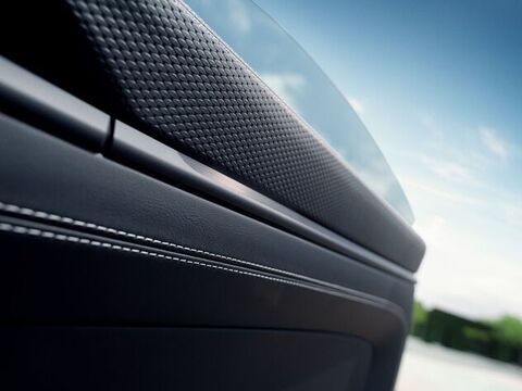 911 GT3 mit Touring Paket - 911 GT3 Modelle - 911 - Porsche Österreich